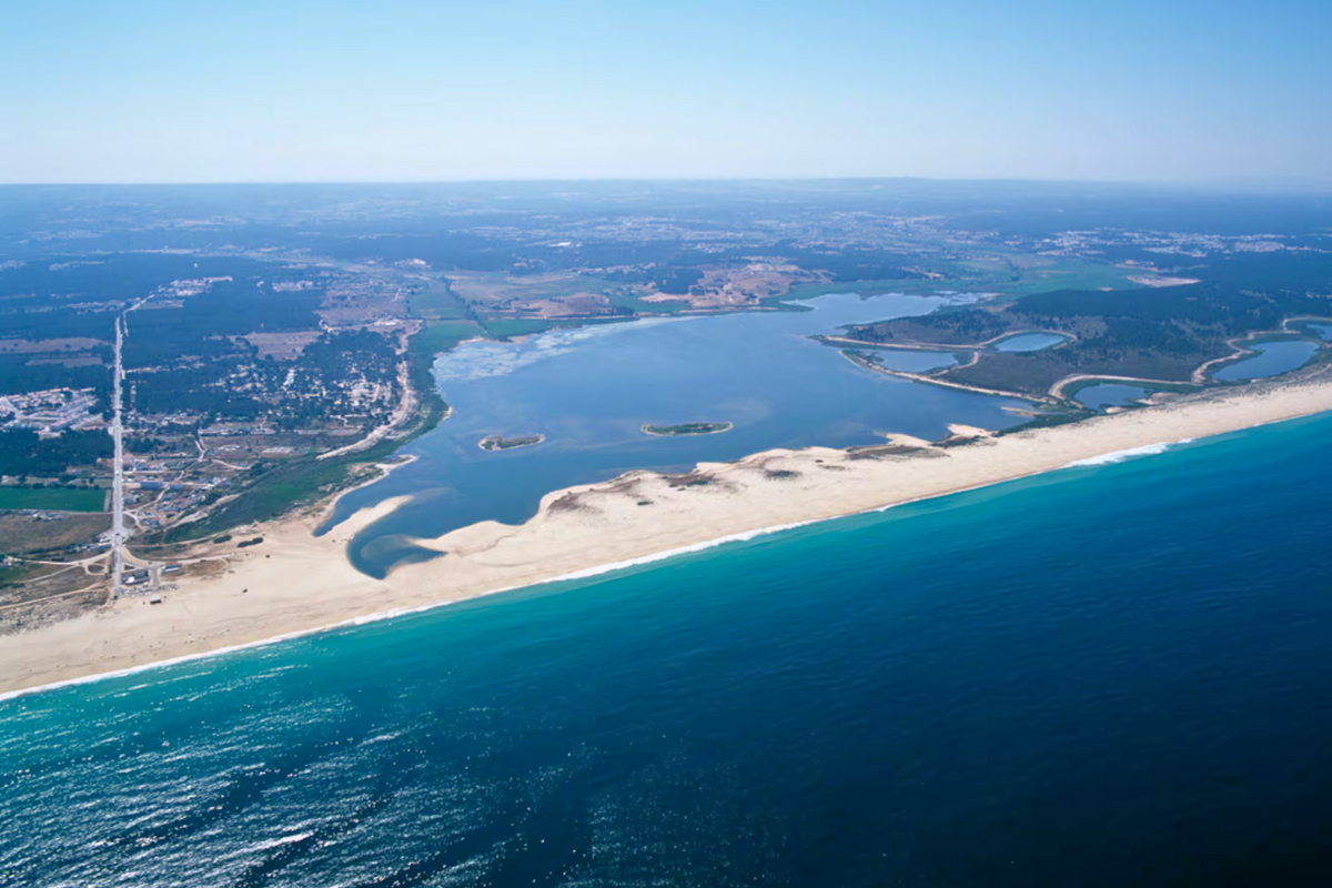 Descubra a Lagoa de Melides: Turismo Sustentável em Portugal